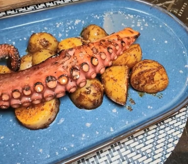 Coco Garden Parla: Un Oasis Gastronómico-Carta-